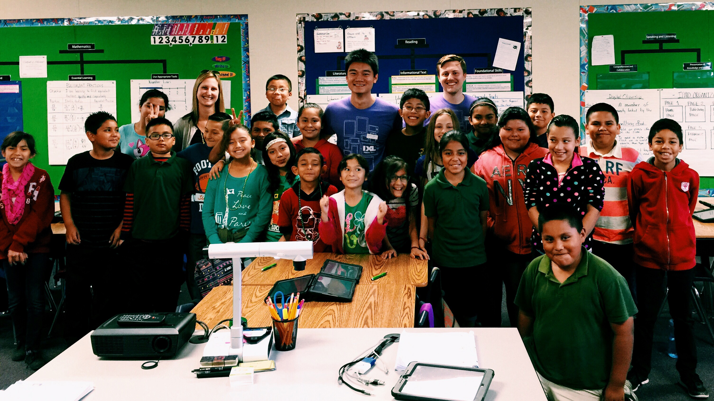 IXL s Mobile Team Goes Back To School For A Classroom Visit IXL 